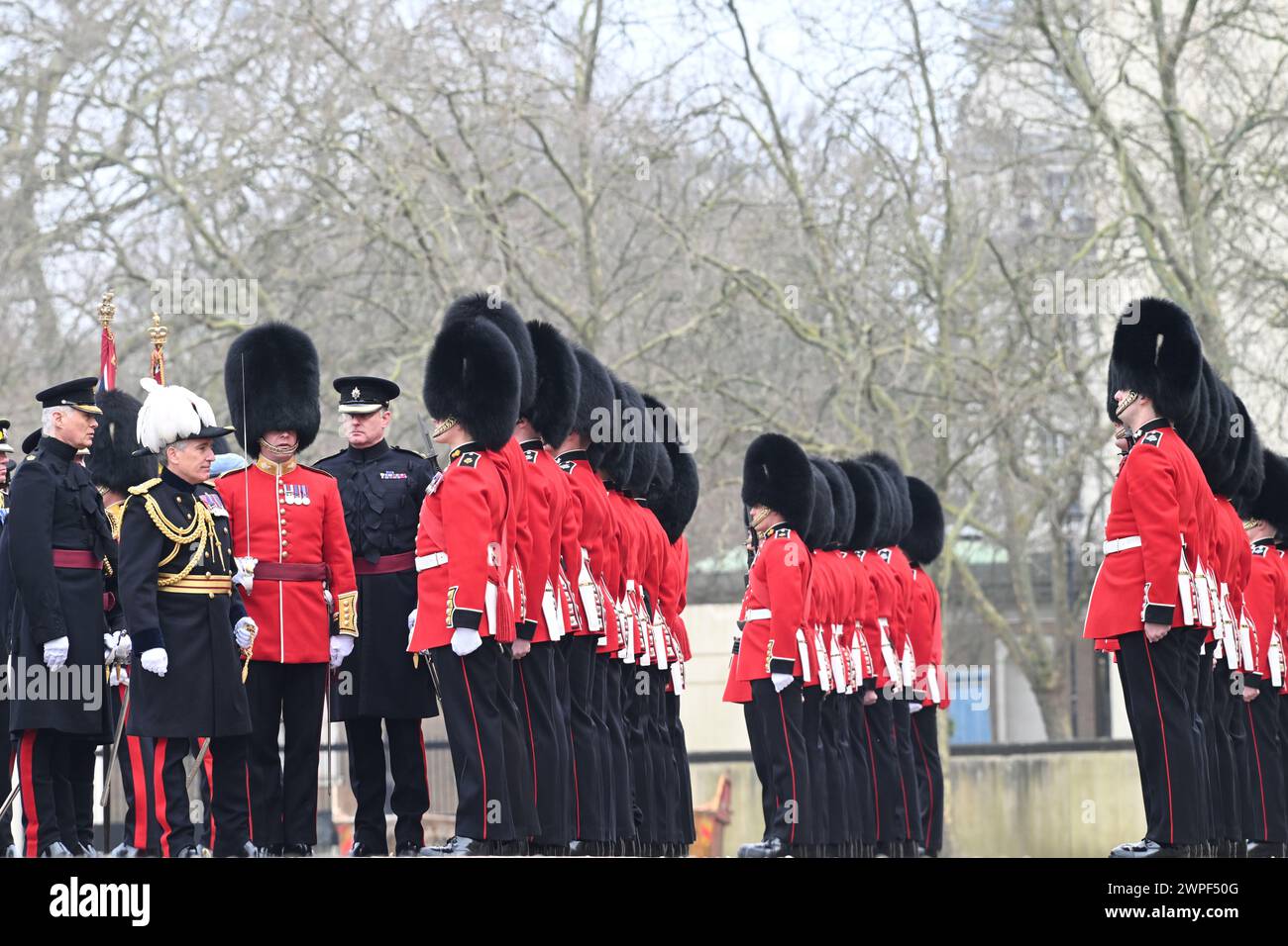 Major general james bowder commanding the household division hi-res ...