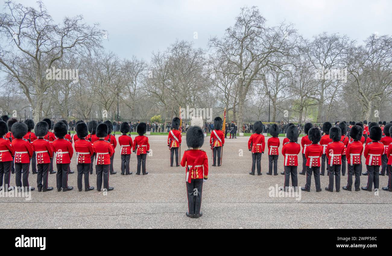Major general james bowder commanding the household division hi-res ...
