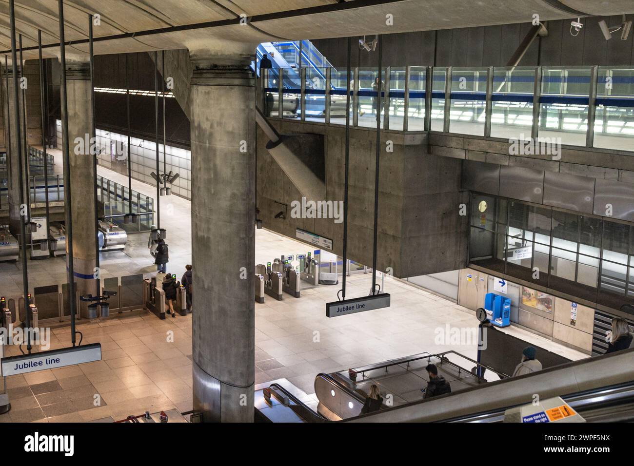 Canary Wharf underground station, wide angle view of modern ticket hall ...