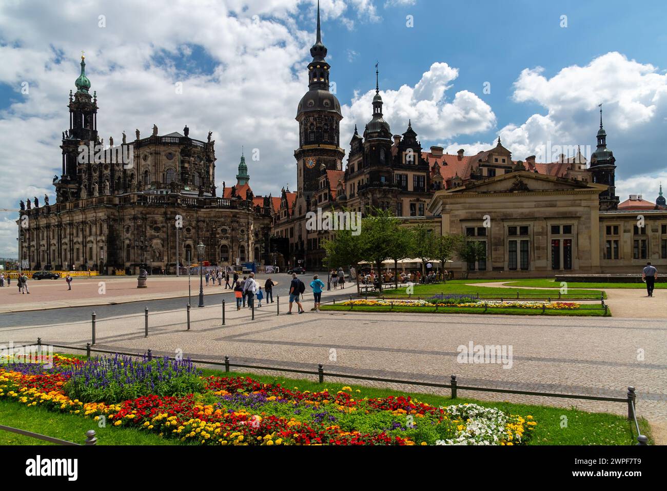 The residential castle with the Hausmannsturm tower and the Dresden ...