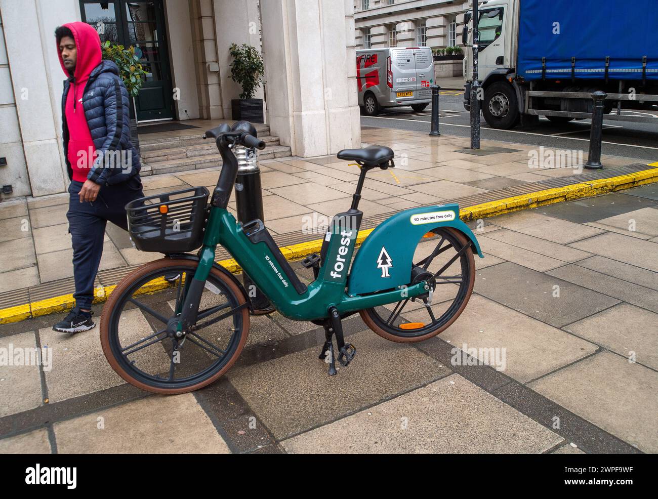 London, UK. 5th March, 2024. A Forest rental e bike left on a pavement in central London. Credit ...
