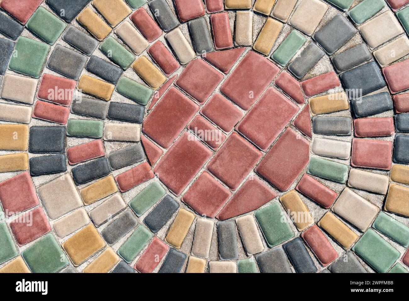Circle pattern stone block paving hi-res stock photography and images ...