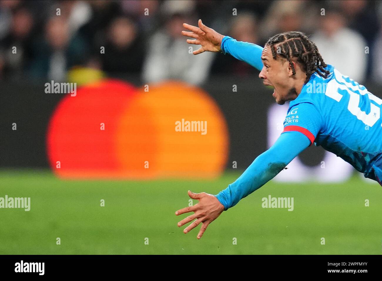 Madrid, Spain. 06th Mar, 2024. Xavi Simons of RB Leipzigduring the UEFA ...