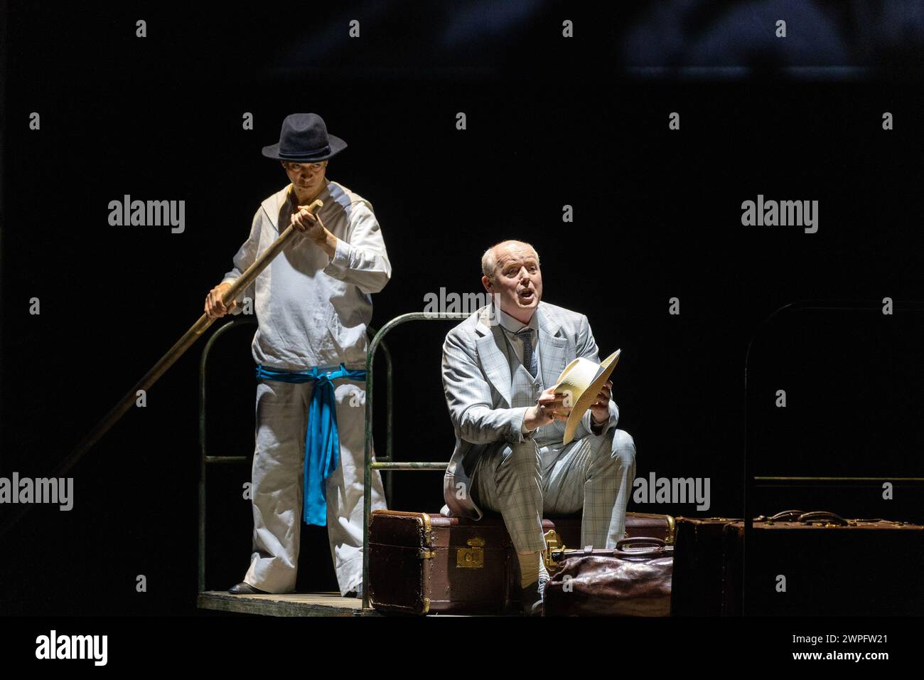 l-r: Roderick Williams (The Old Gondolier), Mark Le Brocq (Gustav von ...