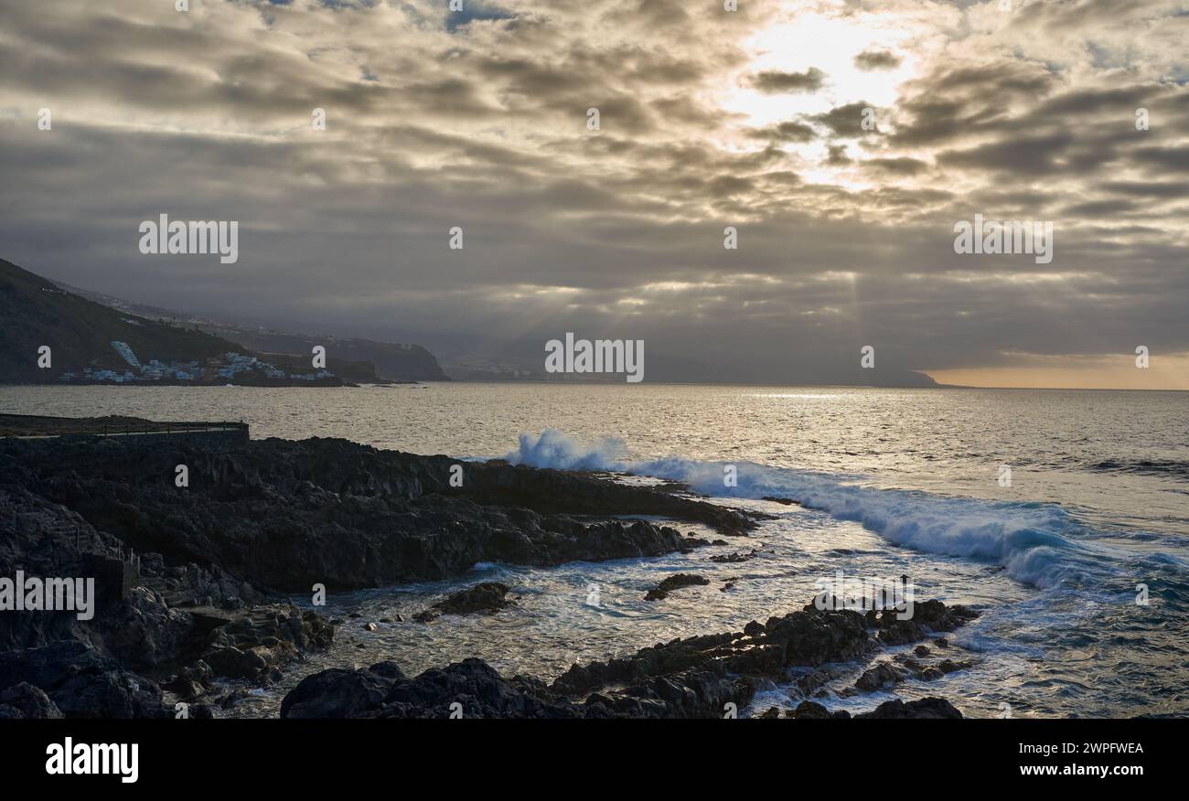 Sunset from Tenerife, Canary islands of Spain, in the Atlantic Ocean, a ...