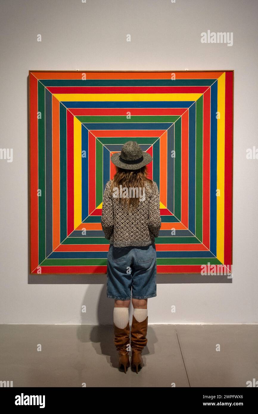 Tate modern istanbul hi-res stock photography and images - Alamy