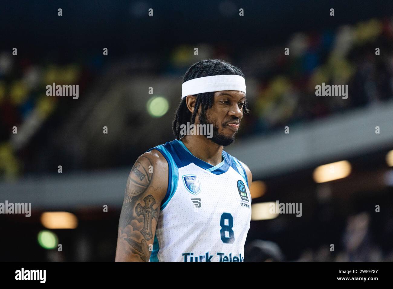 London Lions defeat Turk Telecom Ankara 100-77 to qualify for the BKT ...