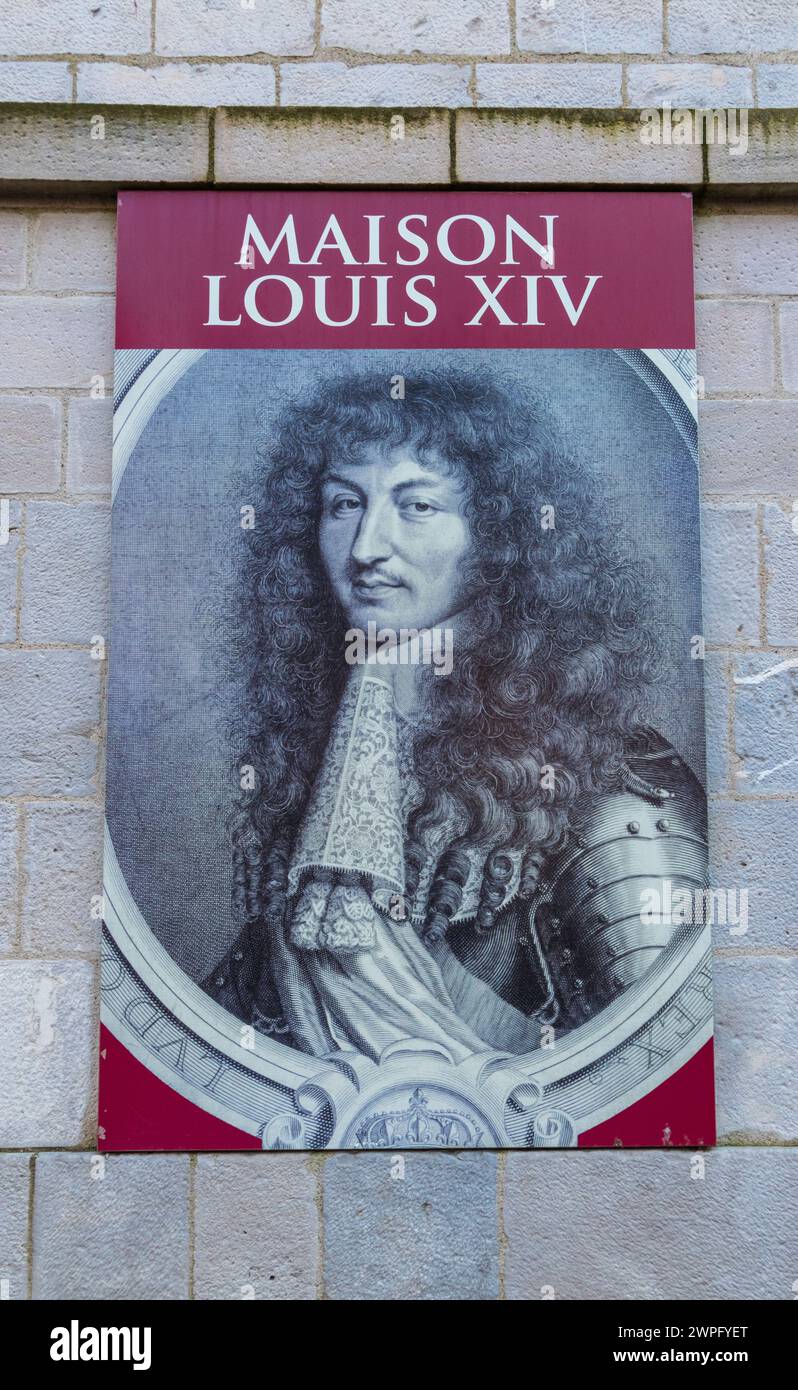 Saint louis roi de france hi-res stock photography and images - Alamy
