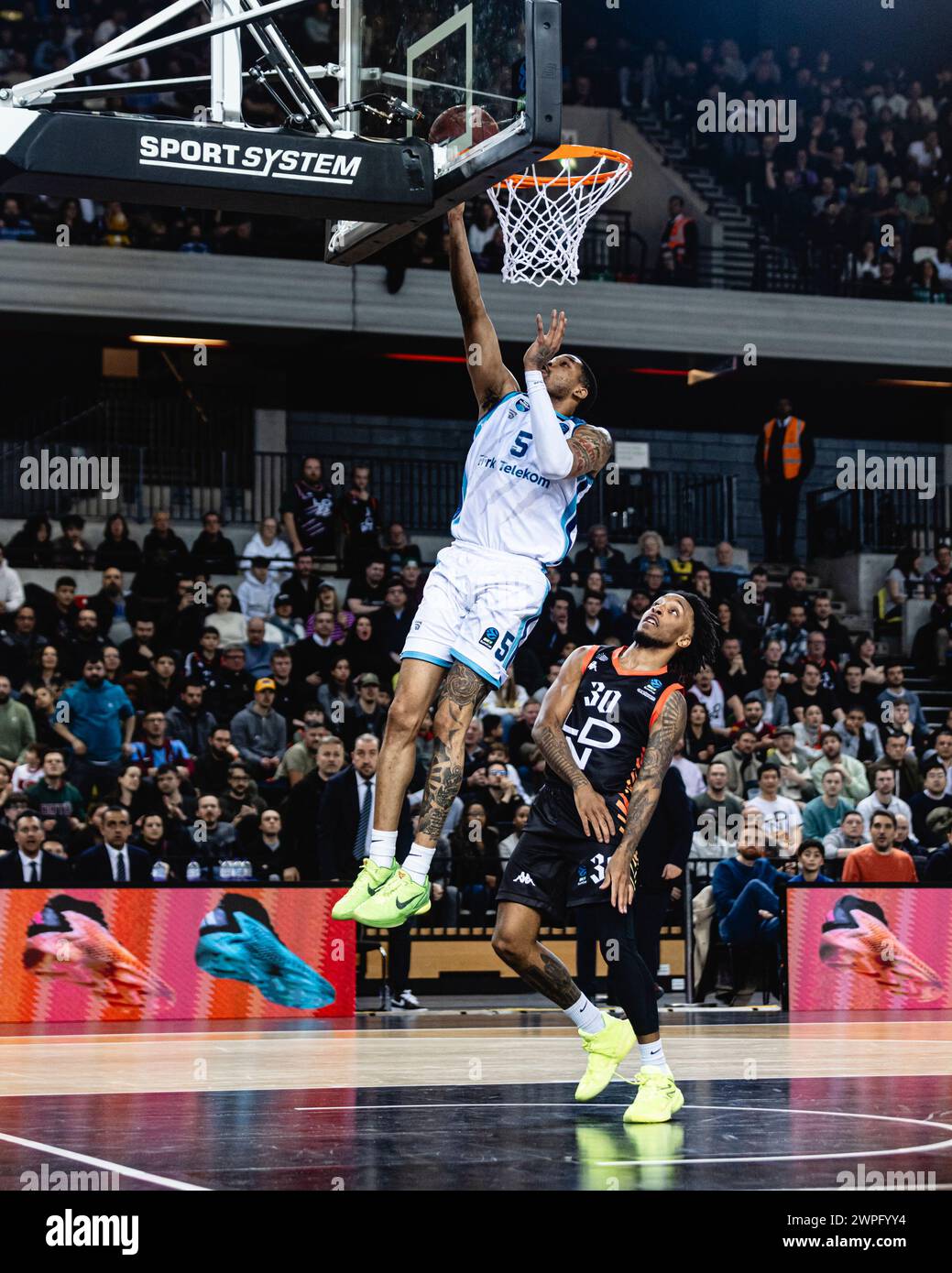 London Lions defeat Turk Telecom Ankara 100-77 to qualify for the BKT ...