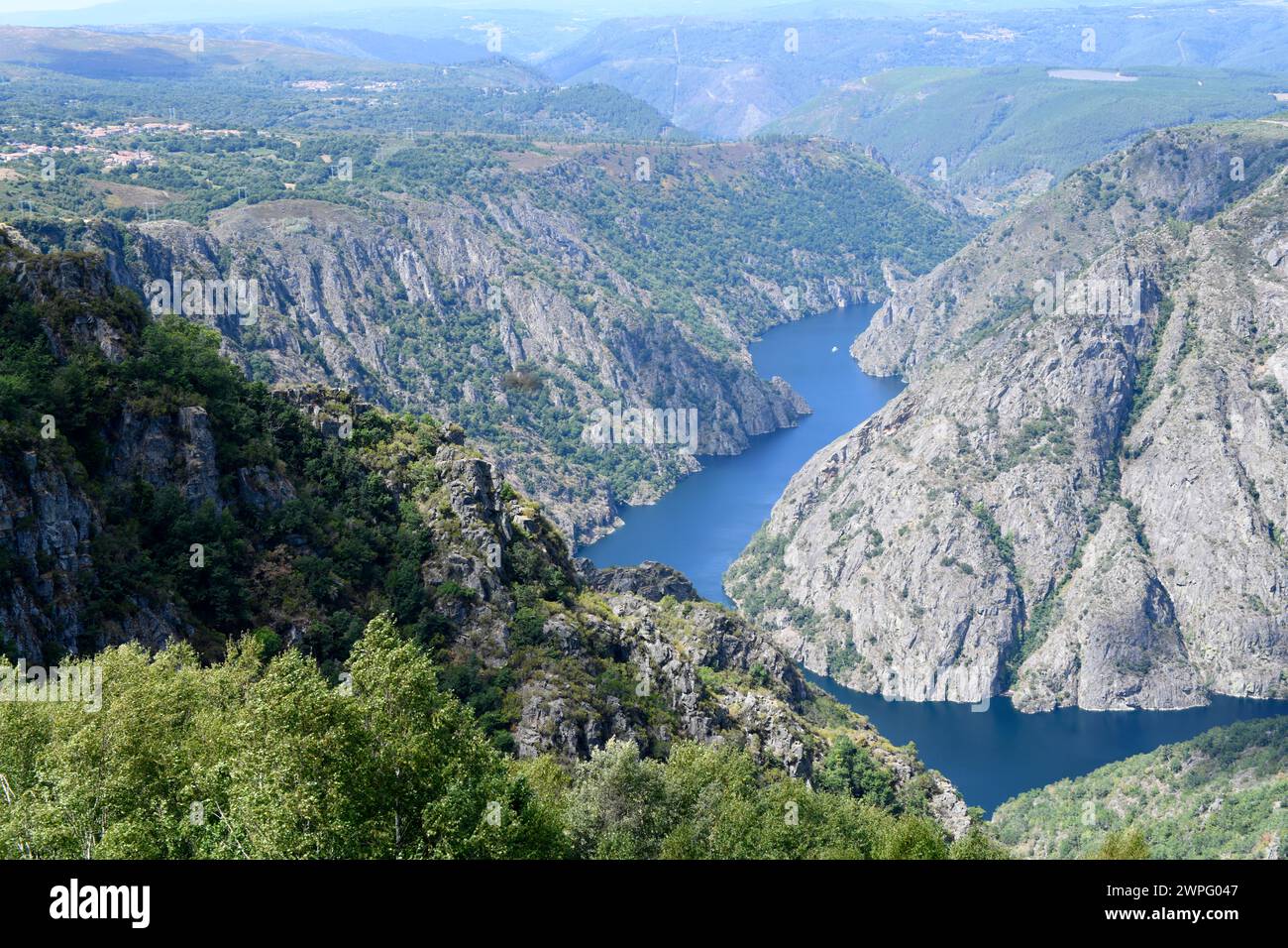 Sil river ribeira sacra hi-res stock photography and images - Alamy