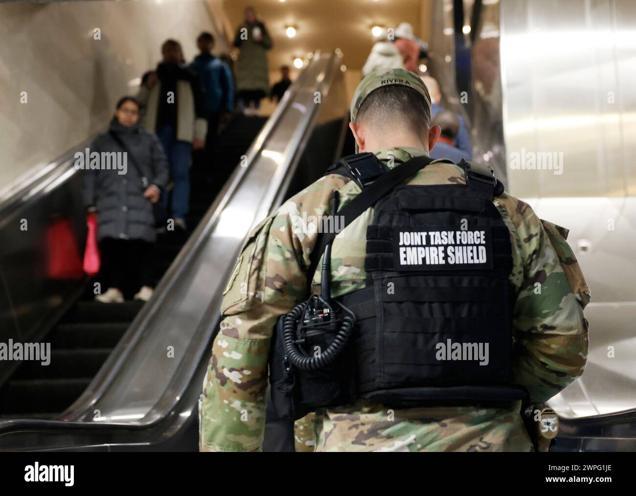 Personnel in uniform hi-res stock photography and images - Alamy