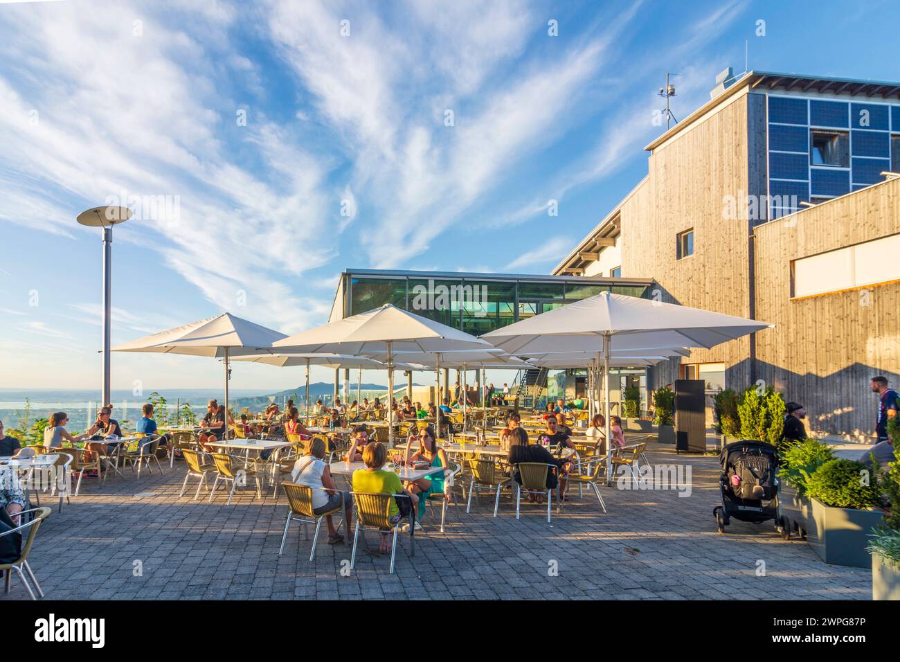 Karren restaurant hi-res stock photography and images - Alamy