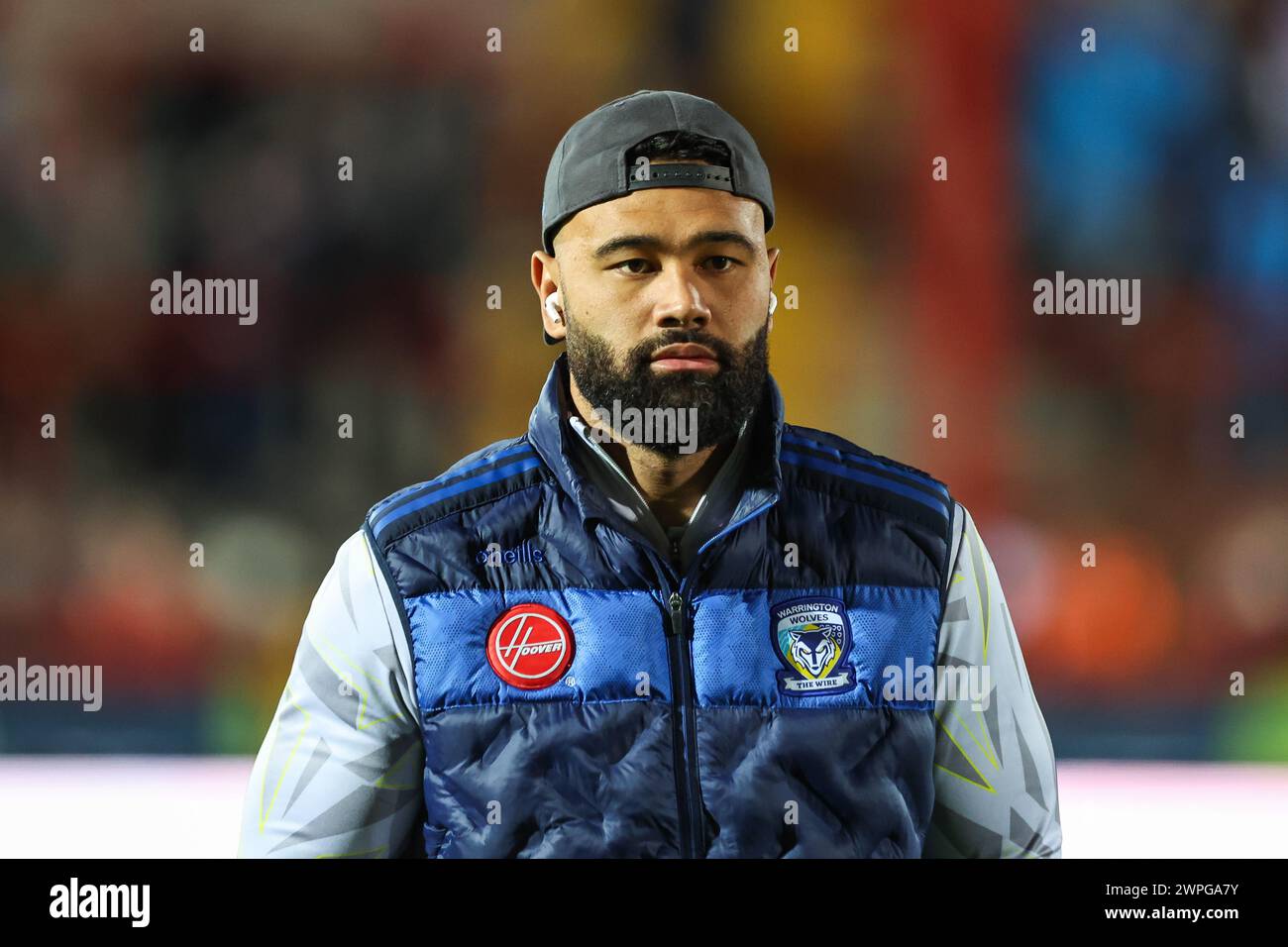 Zane Musgrove of Warrington Wolves arrives ahead of the Betfred Super ...