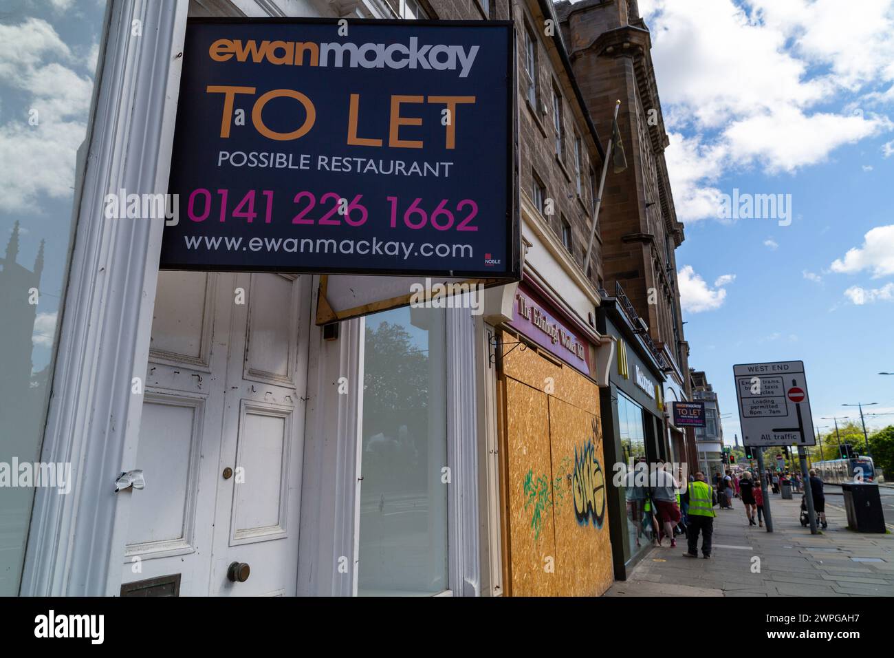 Edinburgh tram sign hi-res stock photography and images - Alamy