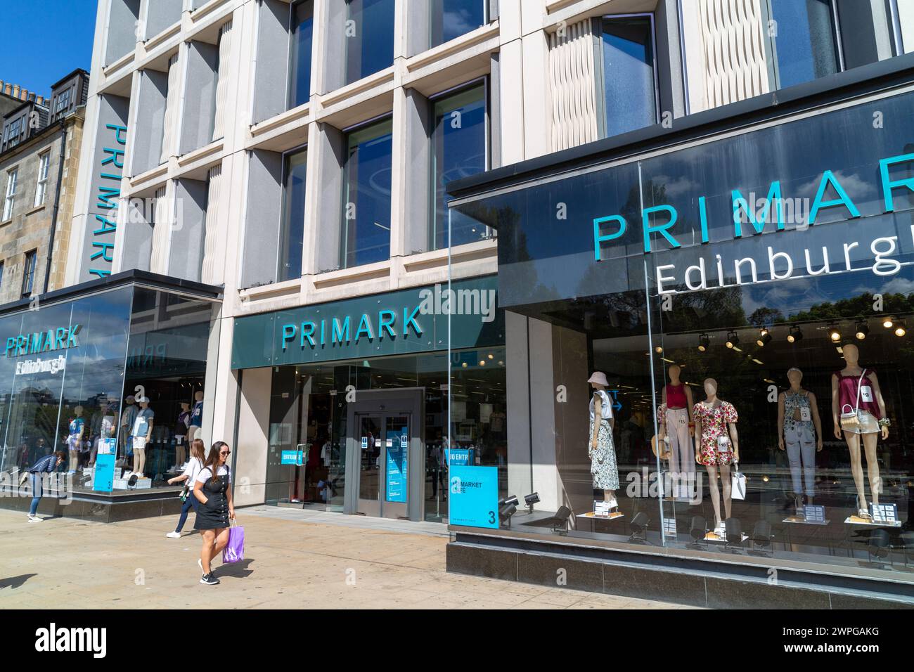 Primark, Princes Street, Edinburgh Stock Photo - Alamy