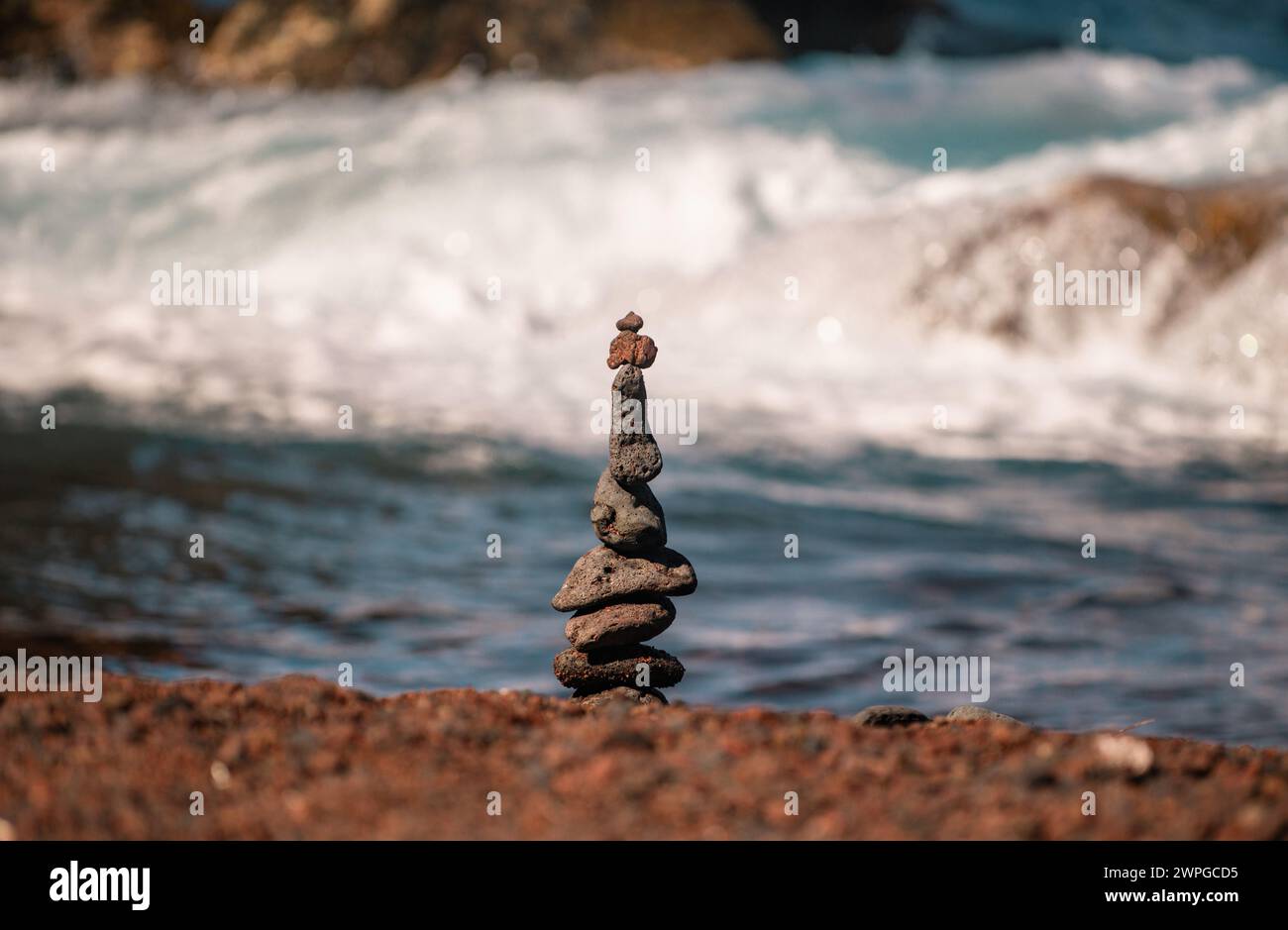 Pyramid of sea pebbles on beach. Life balance and harmony concept ...