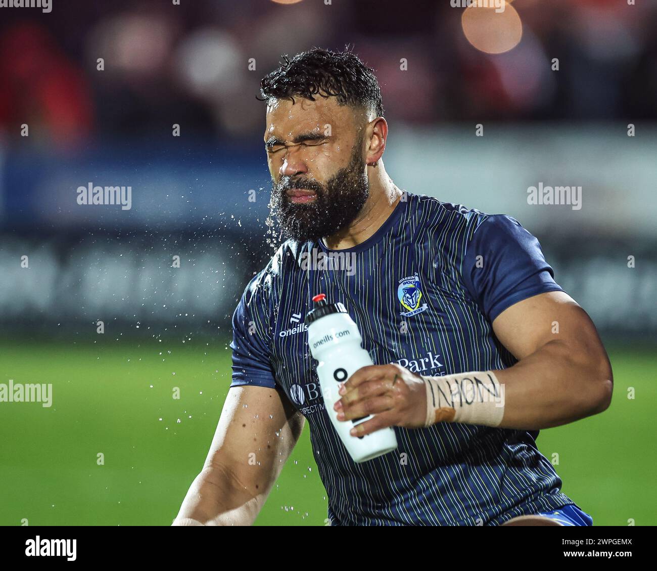 Zane Musgrove of Warrington Wolves during pre match warm up ahead of ...