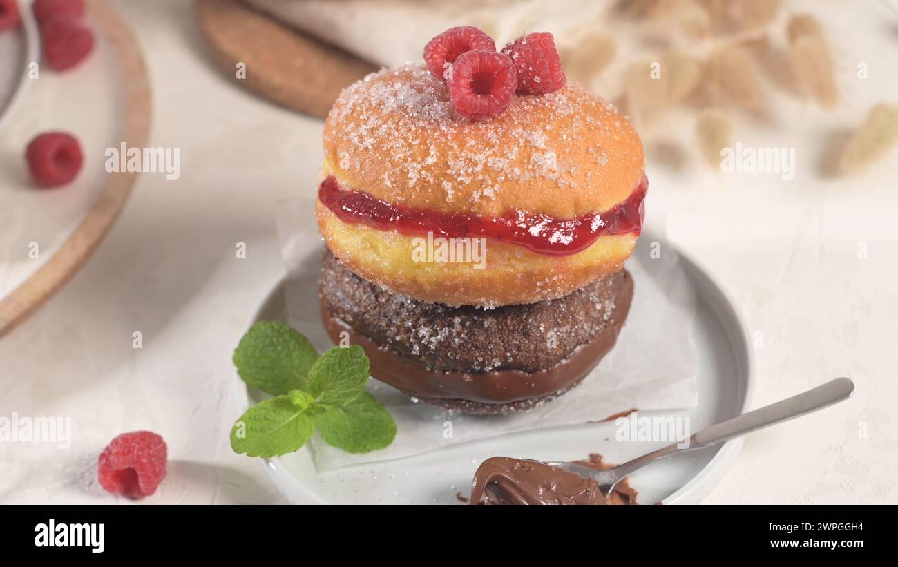 Bolas de berlim berlin balls hi-res stock photography and images - Alamy