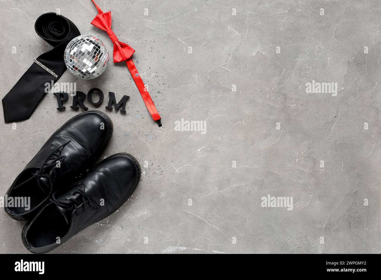 Disco high school prom hi-res stock photography and images - Alamy