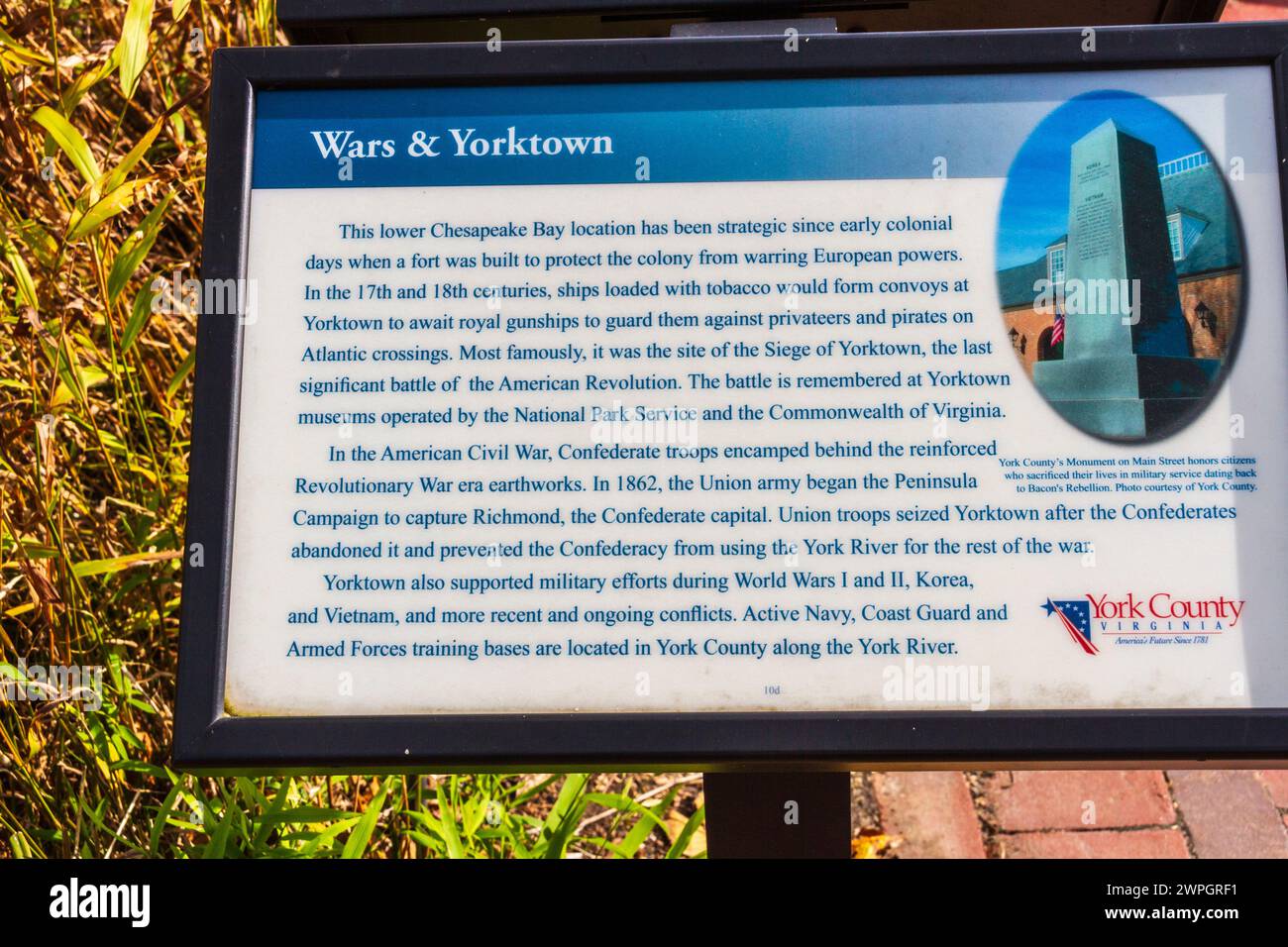 Sign at historic Yorktown in the Colonial National Historical Park in ...