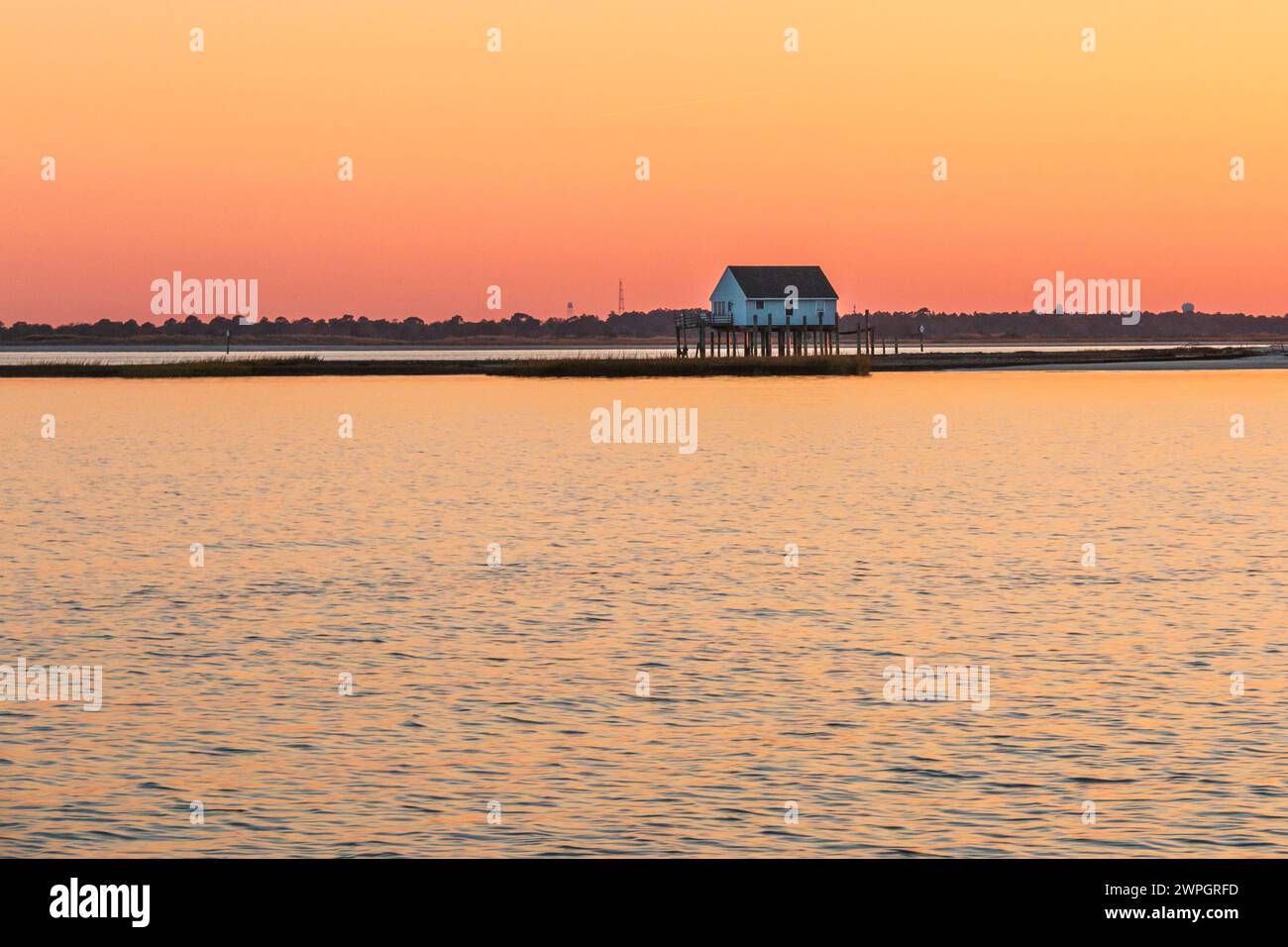 Bridge chincoteague island hi-res stock photography and images - Alamy
