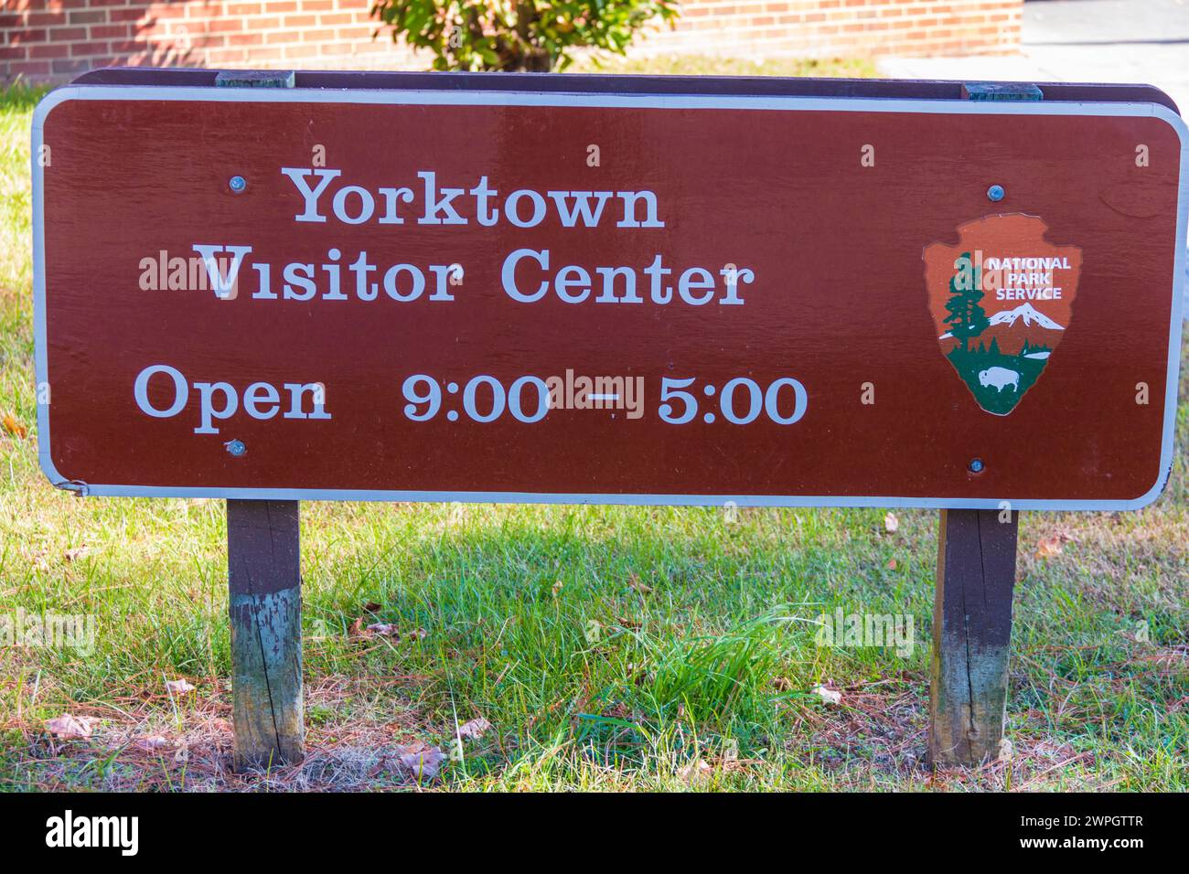National Park Service Yorktown Visitor Center at historic Yorktown ...
