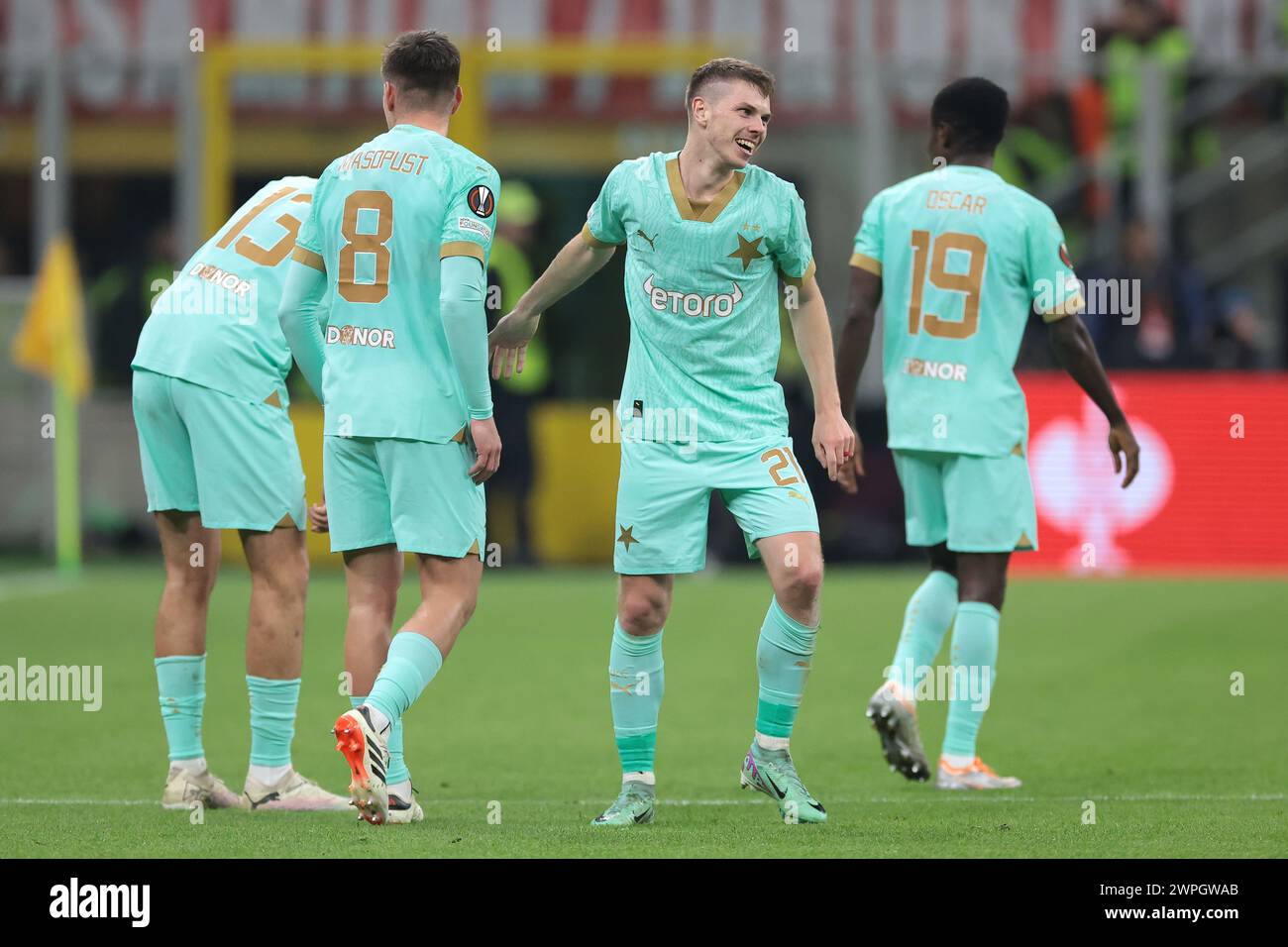 Slavia praha team hi-res stock photography and images - Alamy
