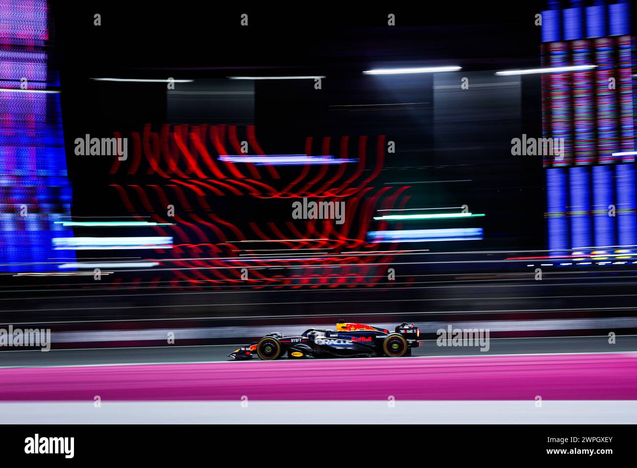01 VERSTAPPEN Max (nld), Red Bull Racing RB20, action during the ...