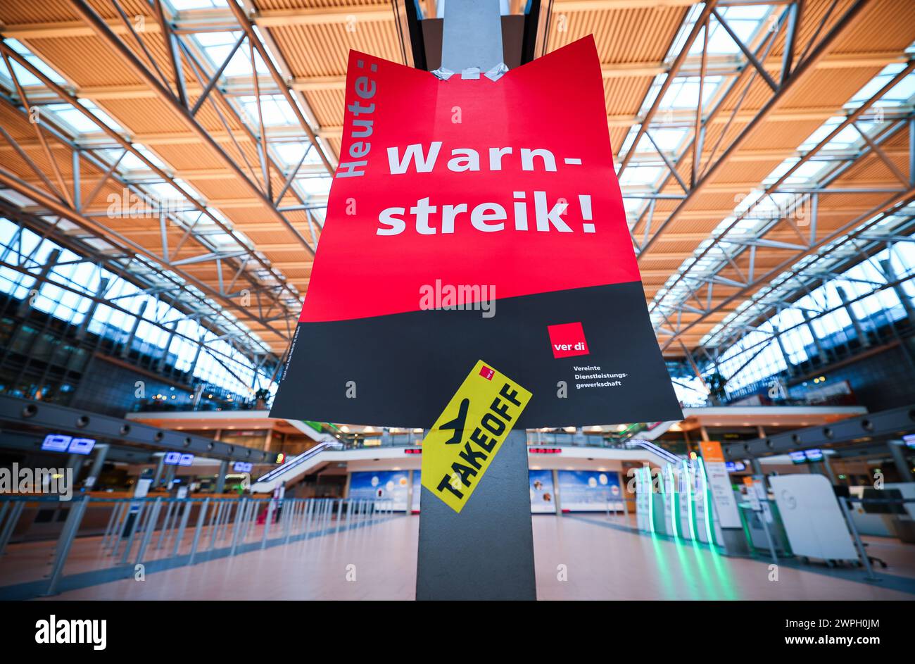 Hamburg, Germany. 07th Mar, 2024. A warning strike sign hangs in ...