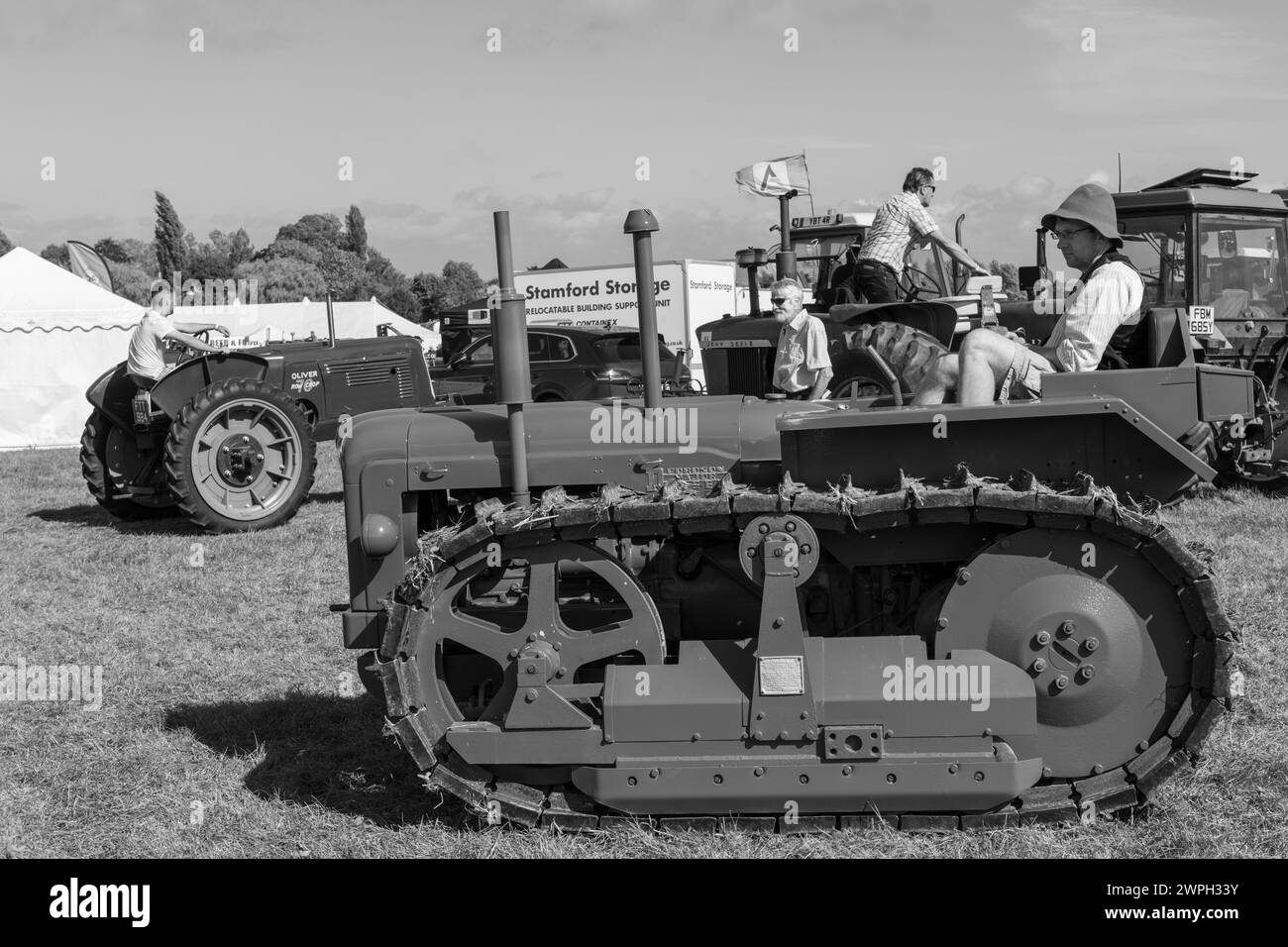 Fordson major diesel tractor Black and White Stock Photos & Images - Alamy