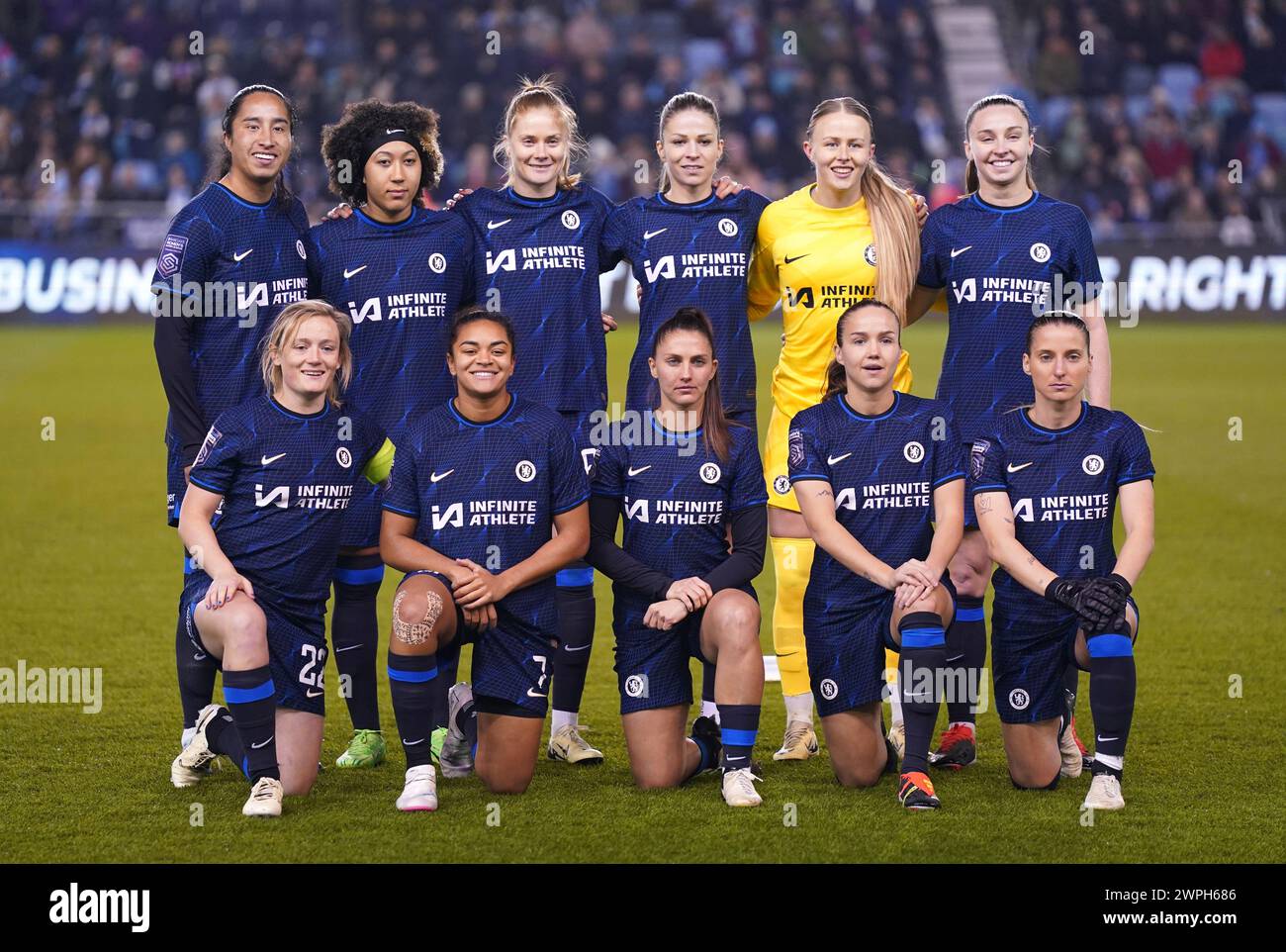 Chelsea players, back row, from left, Chelsea's Mayra Ramirez, Lauren ...