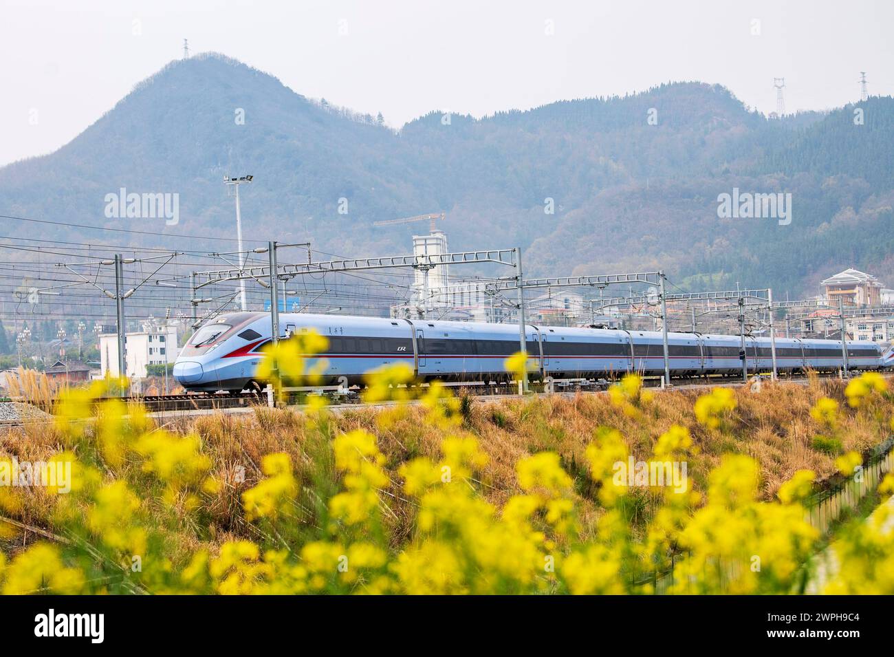 Guiyang guangzhou high speed railway hi-res stock photography and ...