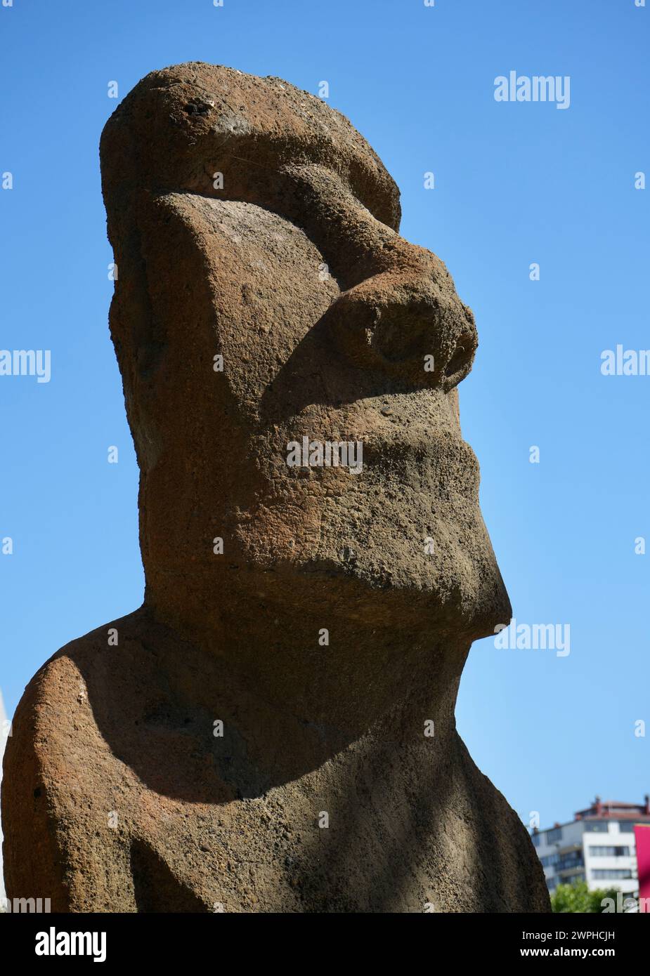 Easter island head hi-res stock photography and images - Alamy
