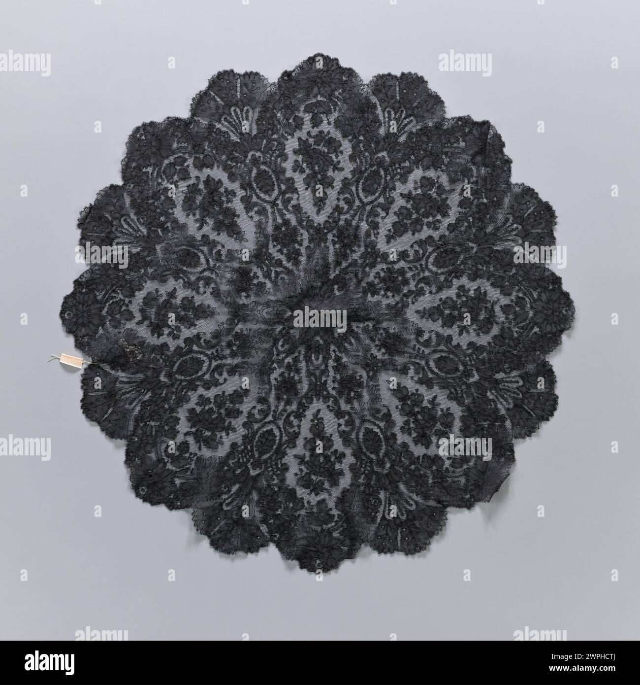 1900 century umbrella hi-res stock photography and images - Alamy