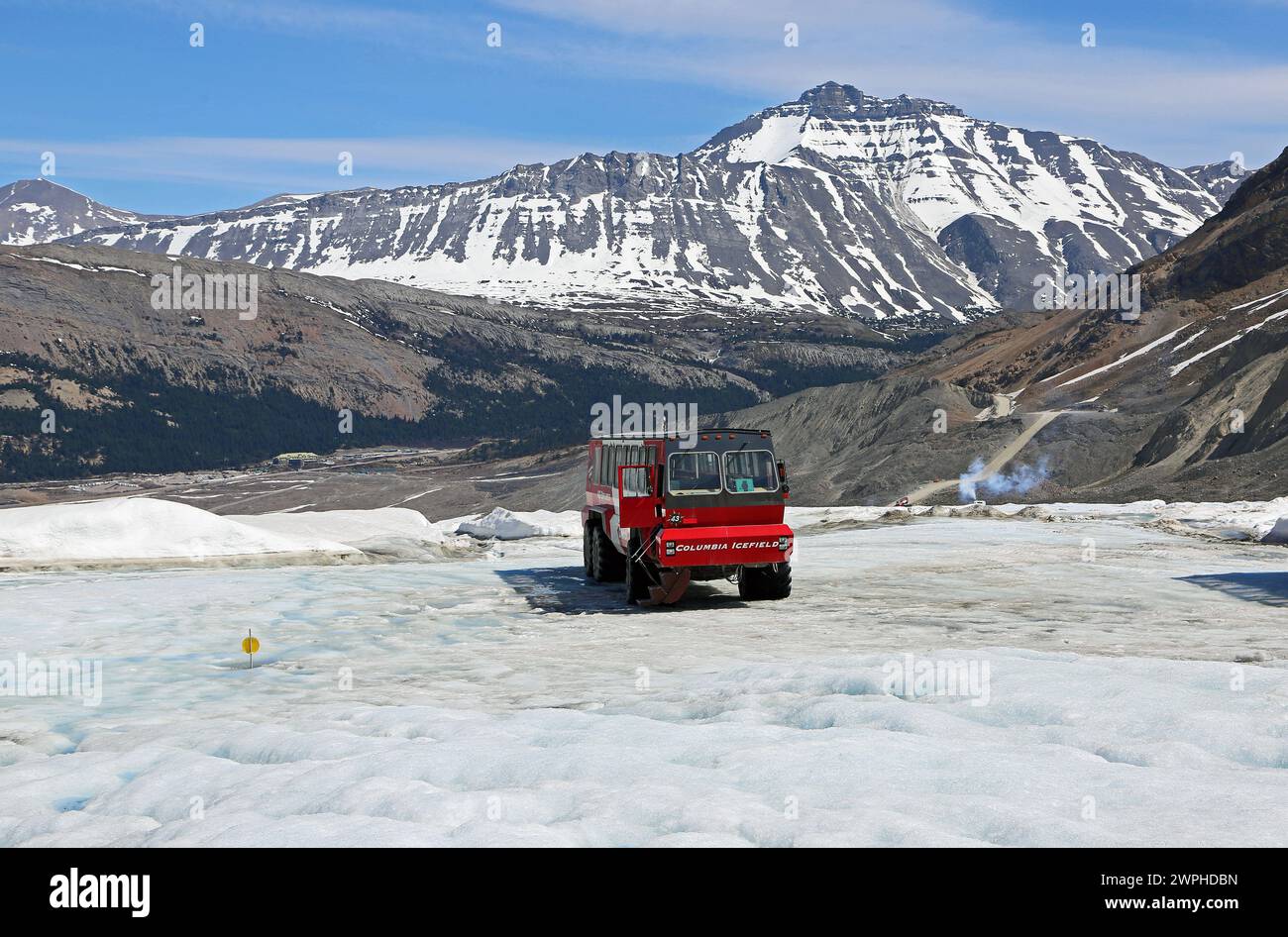 Columbia Icefield vehicle - Athabasca glacier, Jasper National Park ...