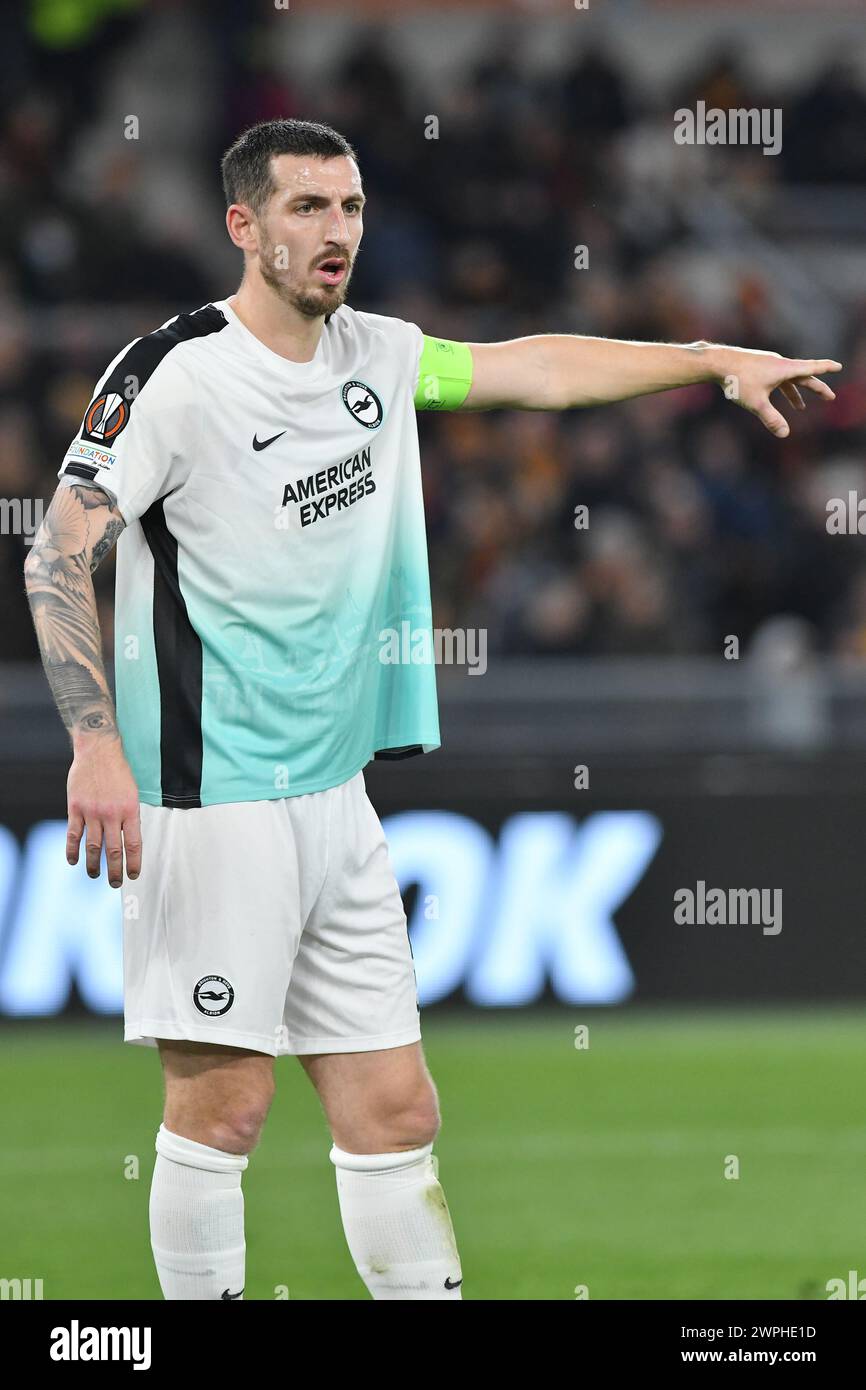 Brighton footballer lewis dunk hi-res stock photography and images - Alamy
