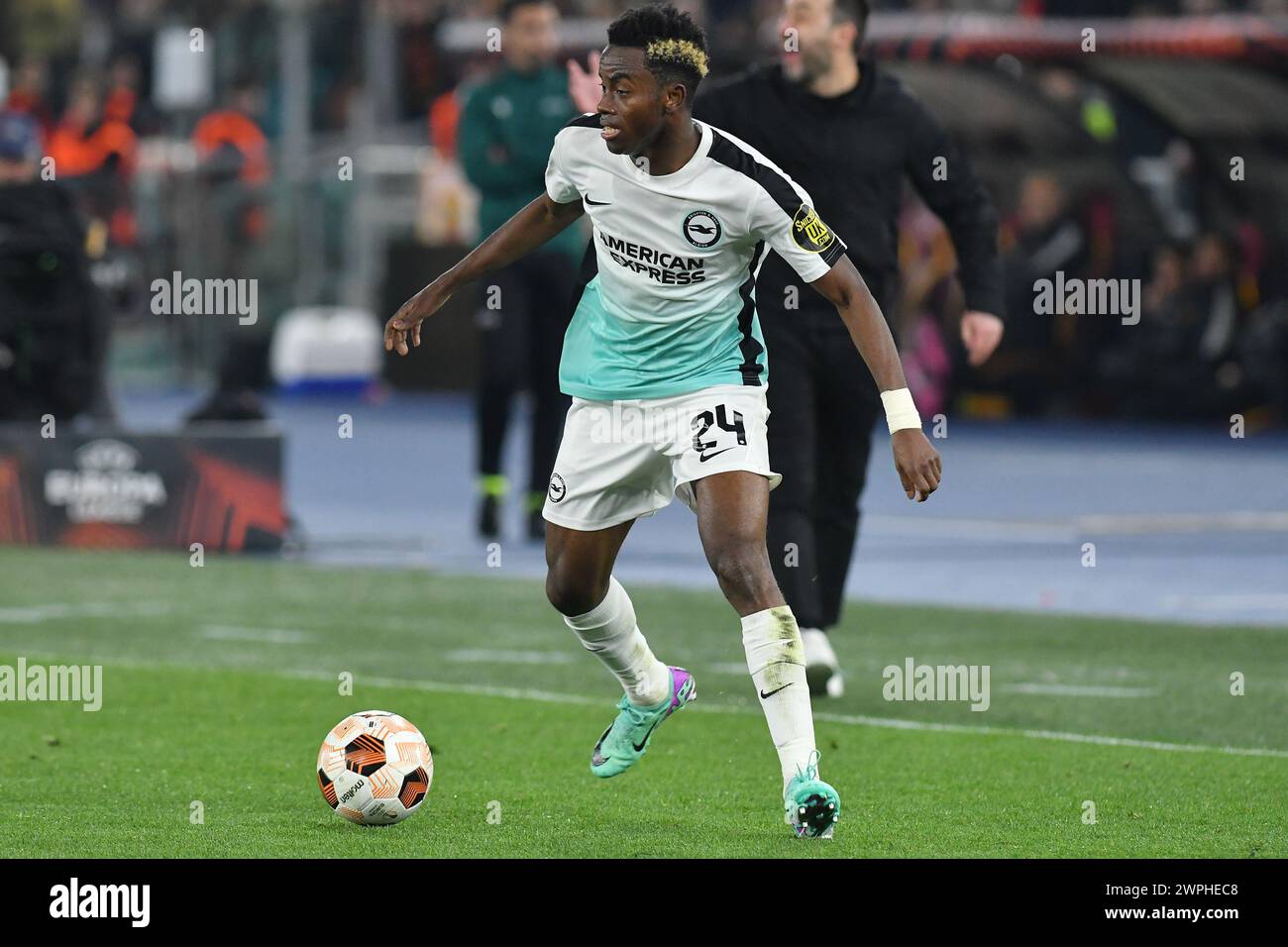 Footballer simon adingra 2024 hi-res stock photography and images - Alamy