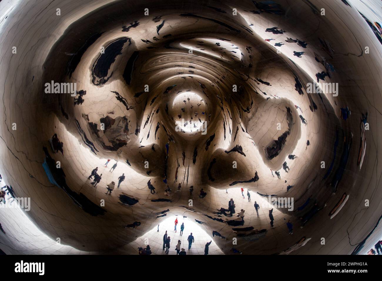 Silver bean chicago hi-res stock photography and images - Alamy