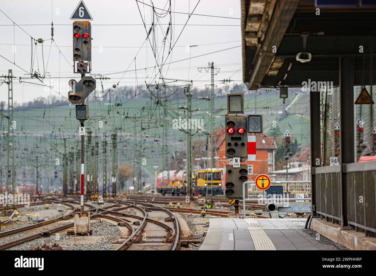 Wuerzburg, Hauptbahnhof, 07.03.2024, GDL-Streik Bild: Leere Bahngleise ...