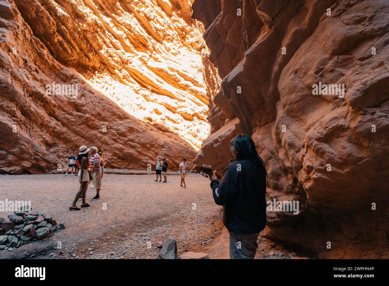 Natural amphitheater in the Quebrada de las Conchas, Cafayate ...