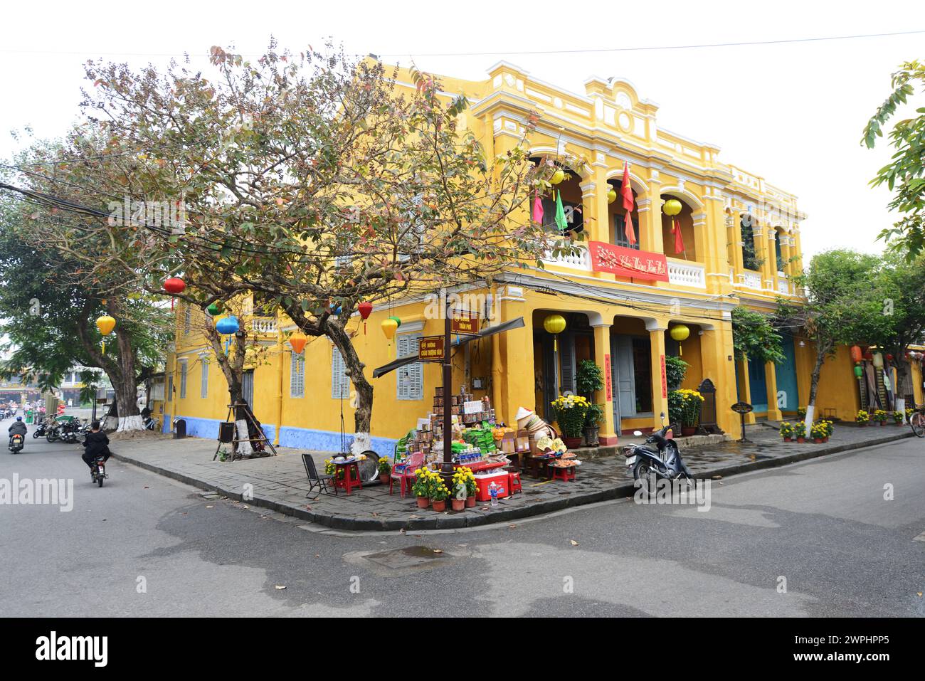 Beautiful old buildings in the old city of Hoi An, Vietnam Stock Photo ...