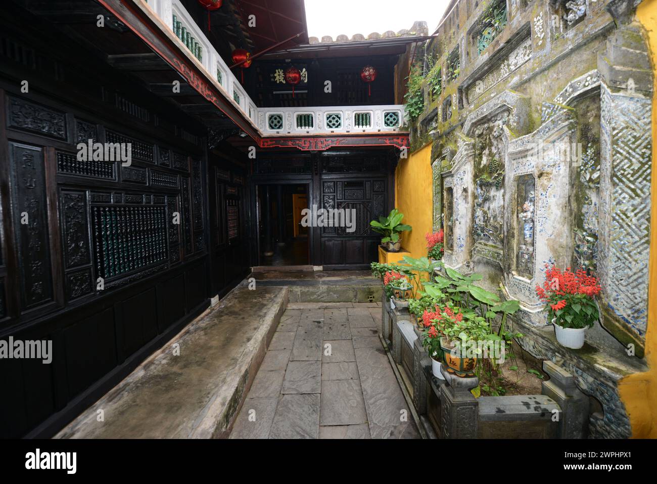 Quan Thang Ancient House in the old town of Hội An, Vietnam Stock Photo ...