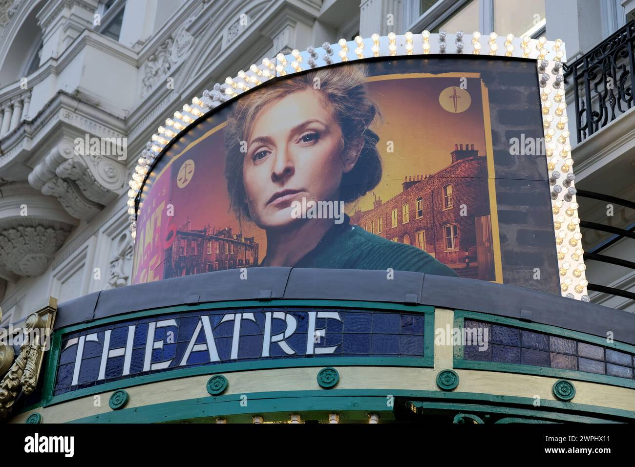 Tracy ann oberman hi-res stock photography and images - Alamy