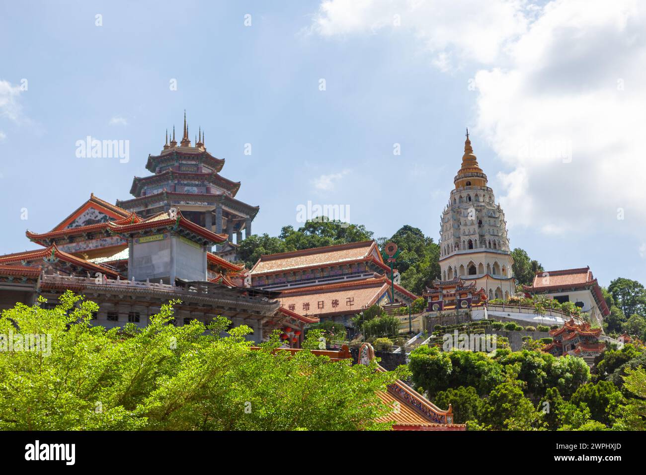 Famous Kek Lok Si Temple at Penang island. Beautiful Buddhist Temple in ...