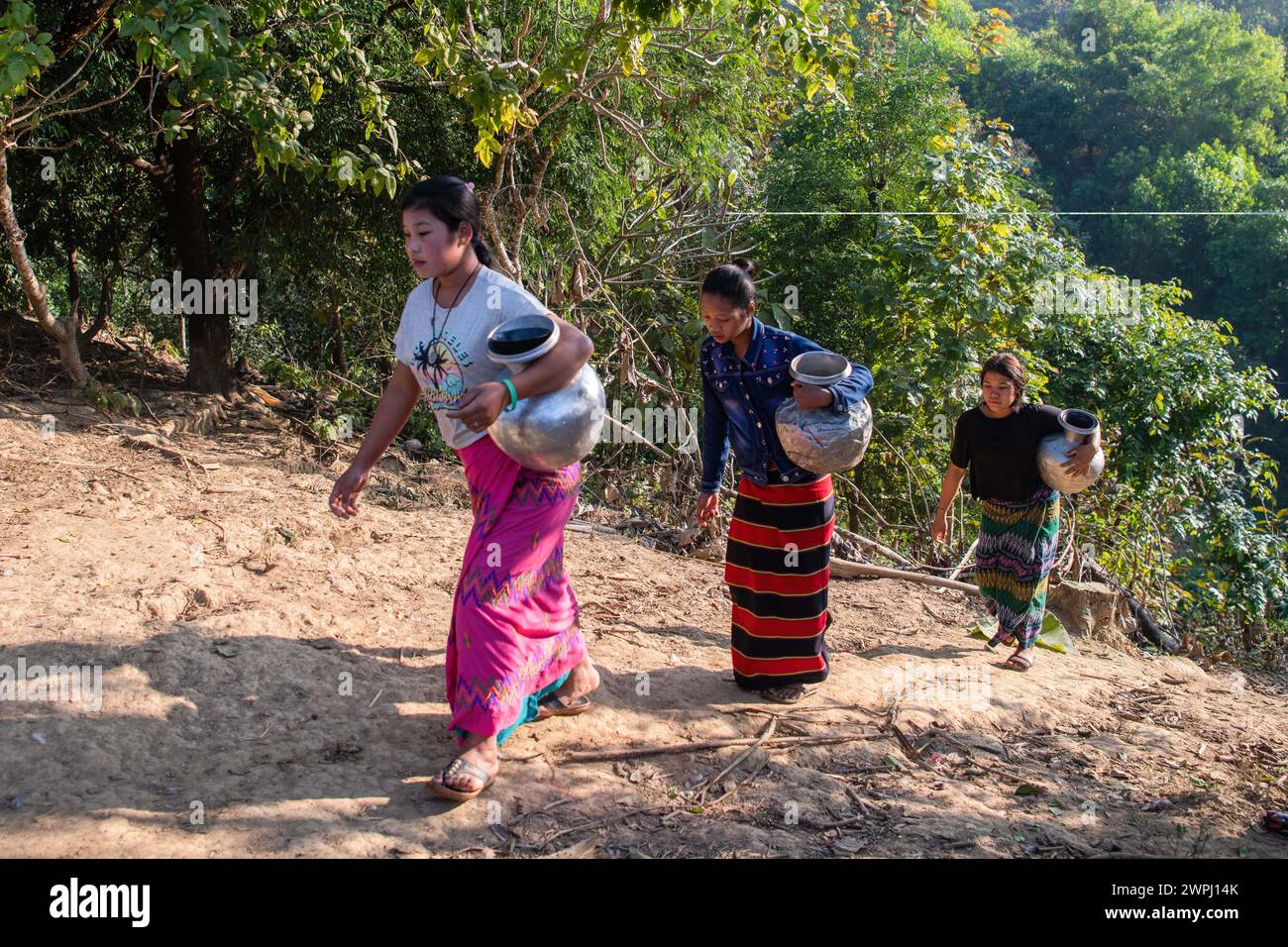Mro indigenous hi-res stock photography and images - Alamy