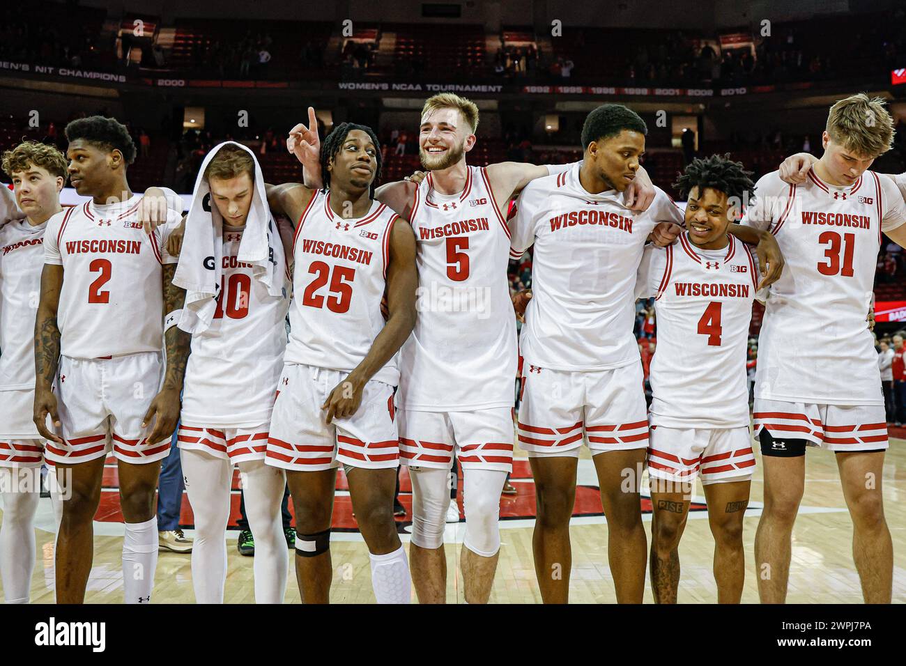 Madison, WI, USA. 7th Mar, 2024. Wisconsin Badgers guard Max Klesmit ...