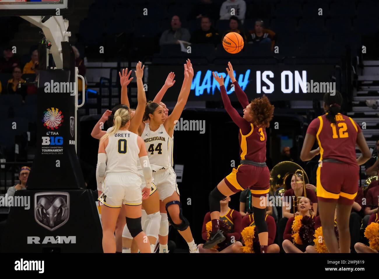 Minneapolis, Minnesota, USA. 7th Mar, 2024. Minnesota Golden Gophers ...
