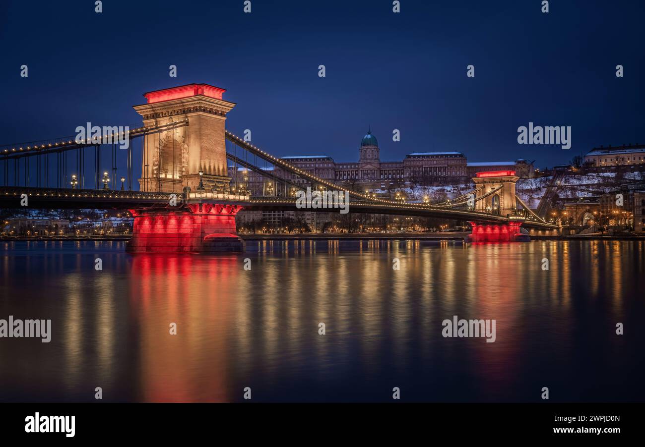Budapest, Hungary - Illuminated Szechenyi Chain Bridge at dusk on a ...