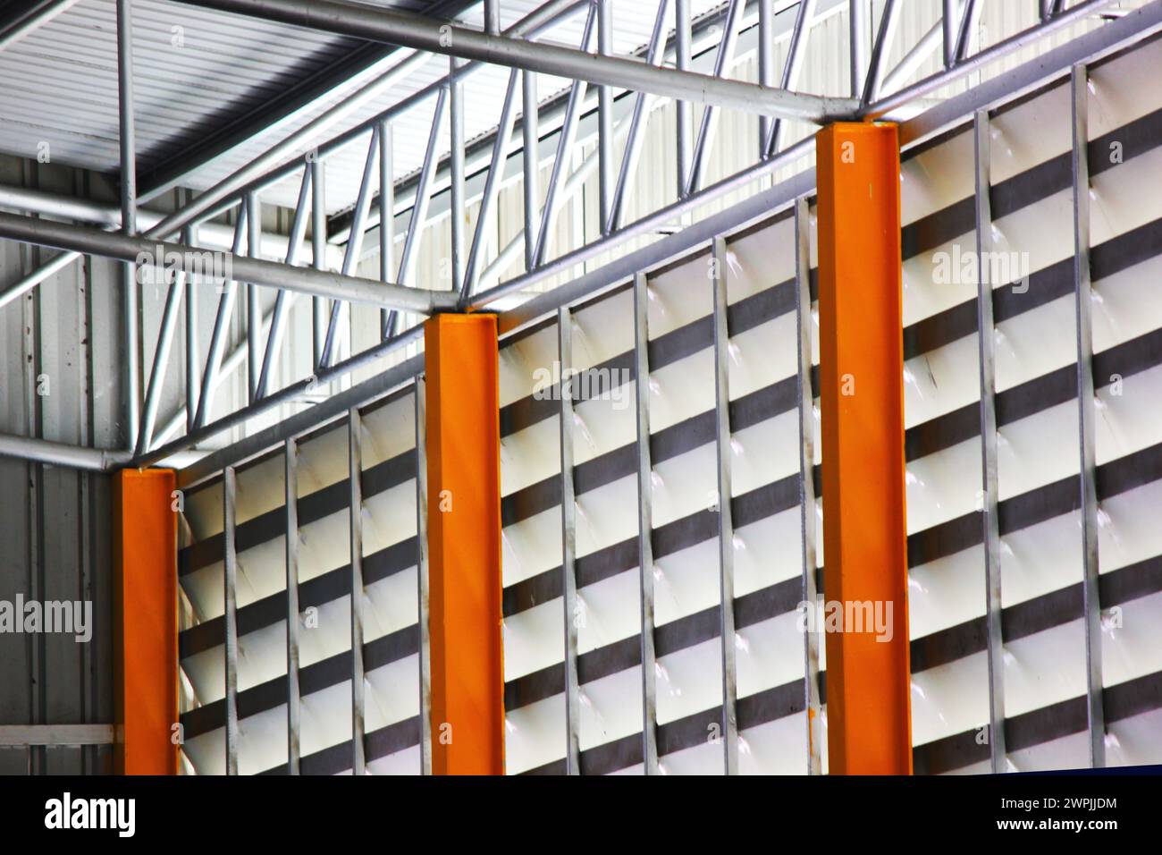 Steel roof warehouse hi-res stock photography and images - Alamy