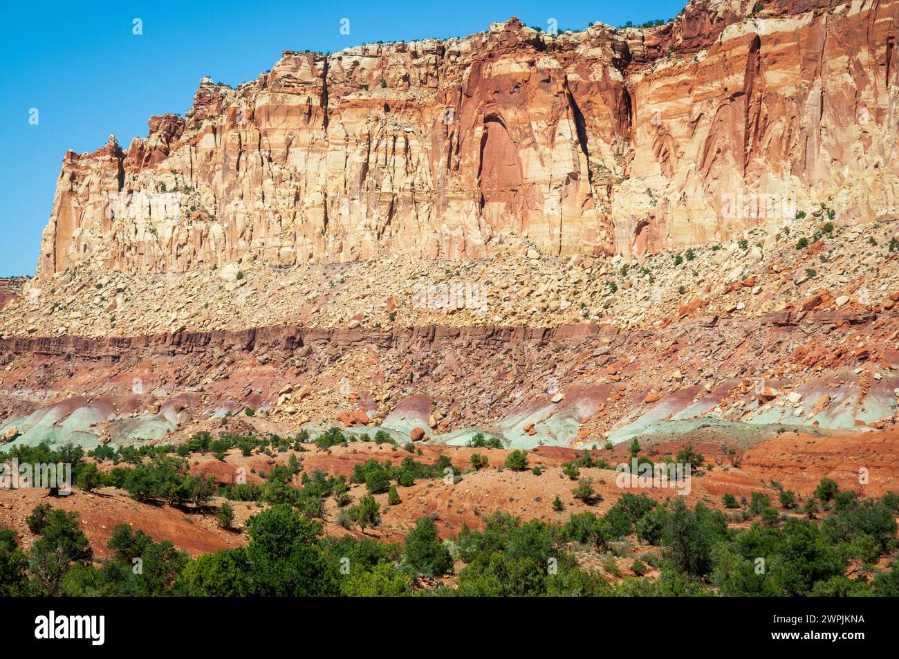 Colorful Layers of earth within the Colorado Plateau Physiographic ...